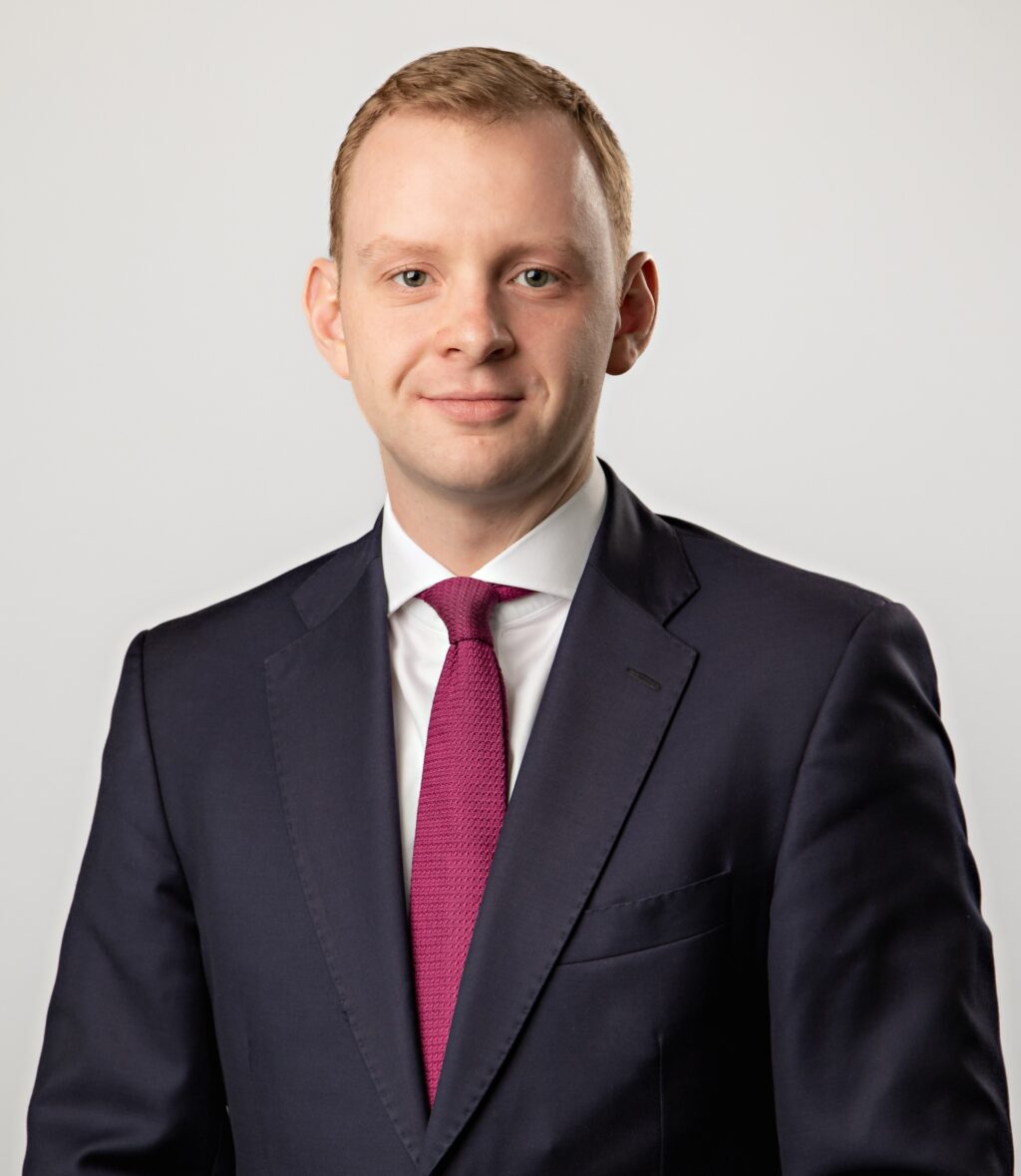 Nicholas Wright - 4 Stone Buildings